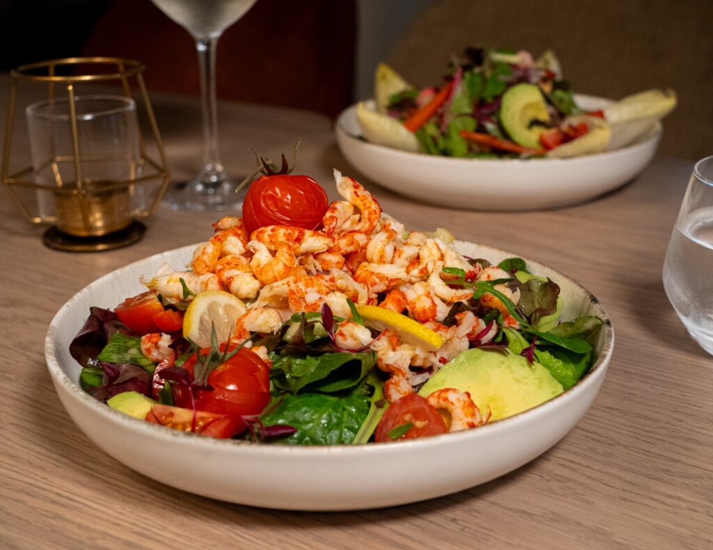 Contemporary Style Restaurant with Country Charm | The Drovers Arms